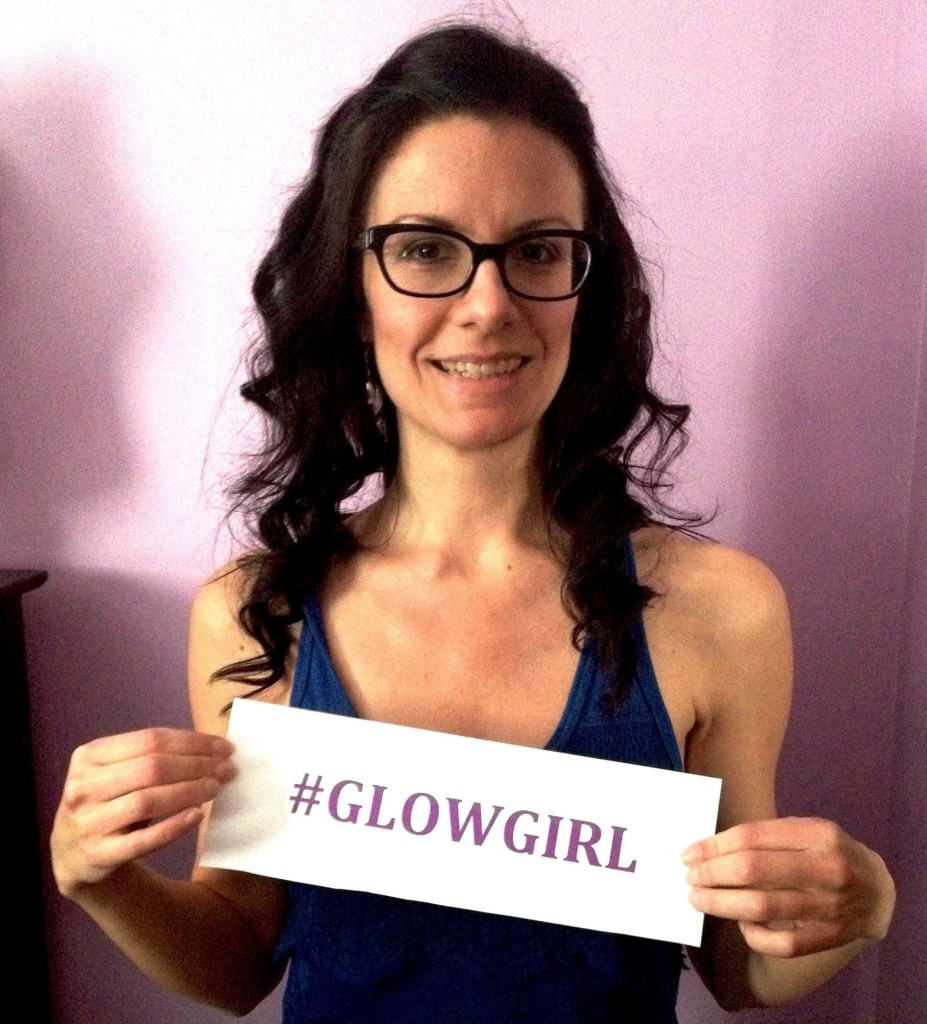 Glow Girl Feature - Kelly Simas